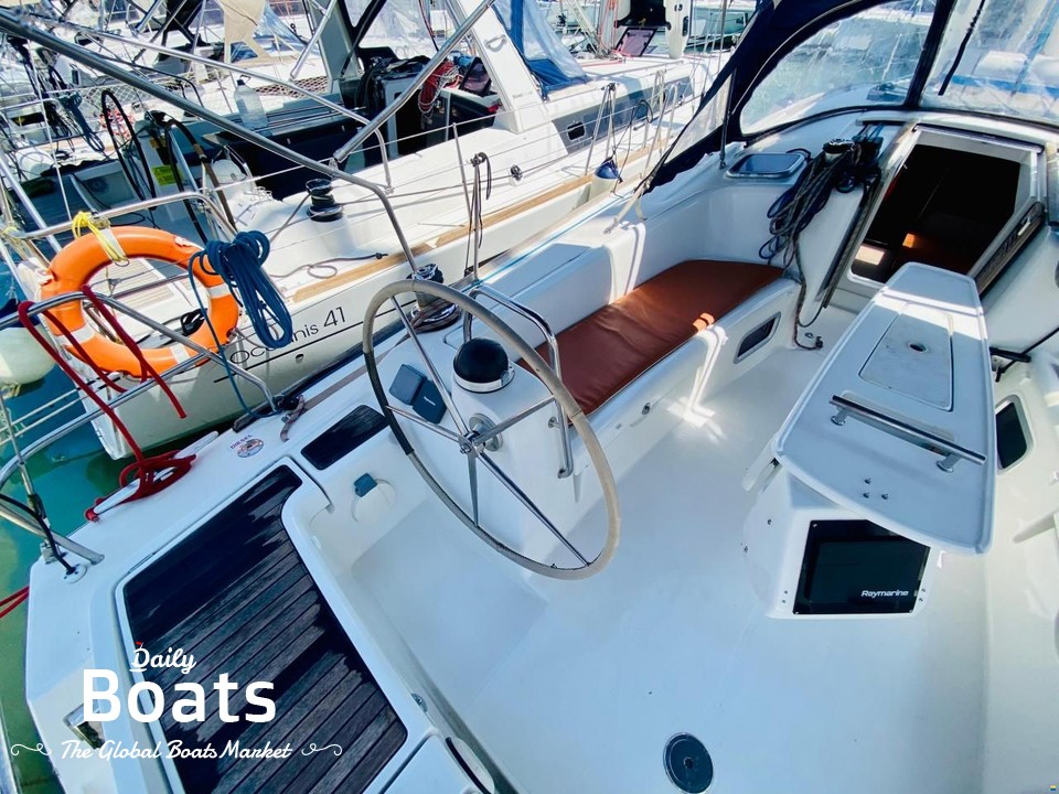 2009 Bénéteau Oceanis 43 for sale. View price, photos and Buy 2009 ...