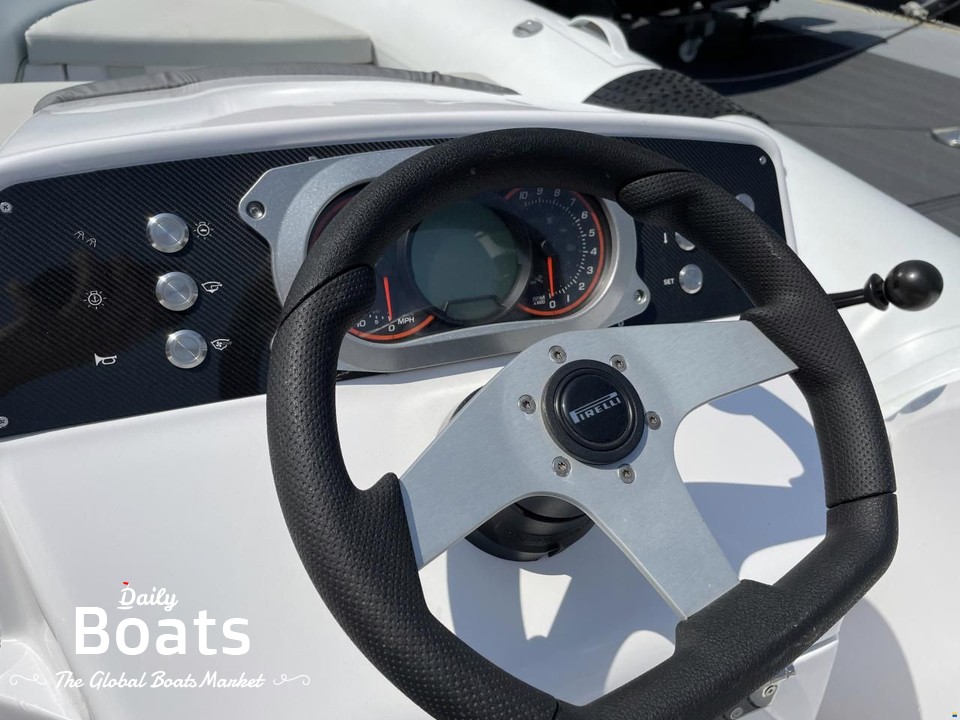 2021 PIRELLI Speedboats J33 for sale. View price, photos and Buy 2021 ...