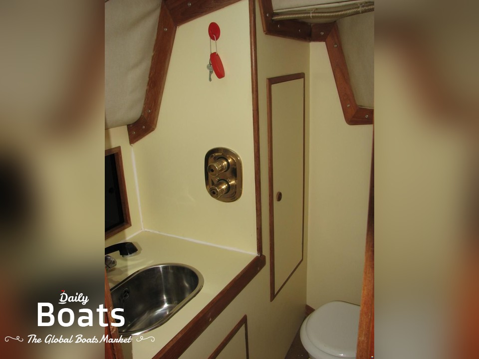 1988 Freedom 33 for sale. View price, photos and Buy 1988 Freedom 33 ...