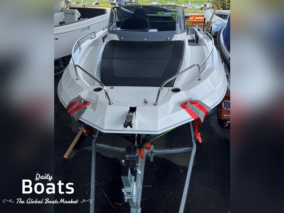 2022 Phantom Yachts 550 Cabin for sale. View price, photos and Buy 2022 ...