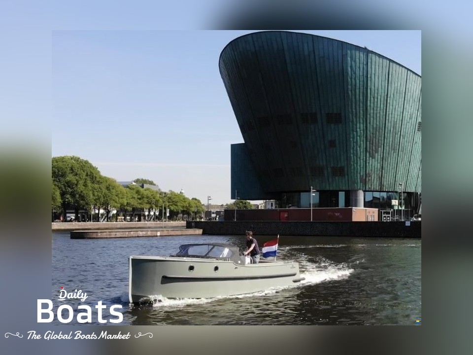 Lammes jachttechniek waterman 8.0 diese for sale - Daily Boats
