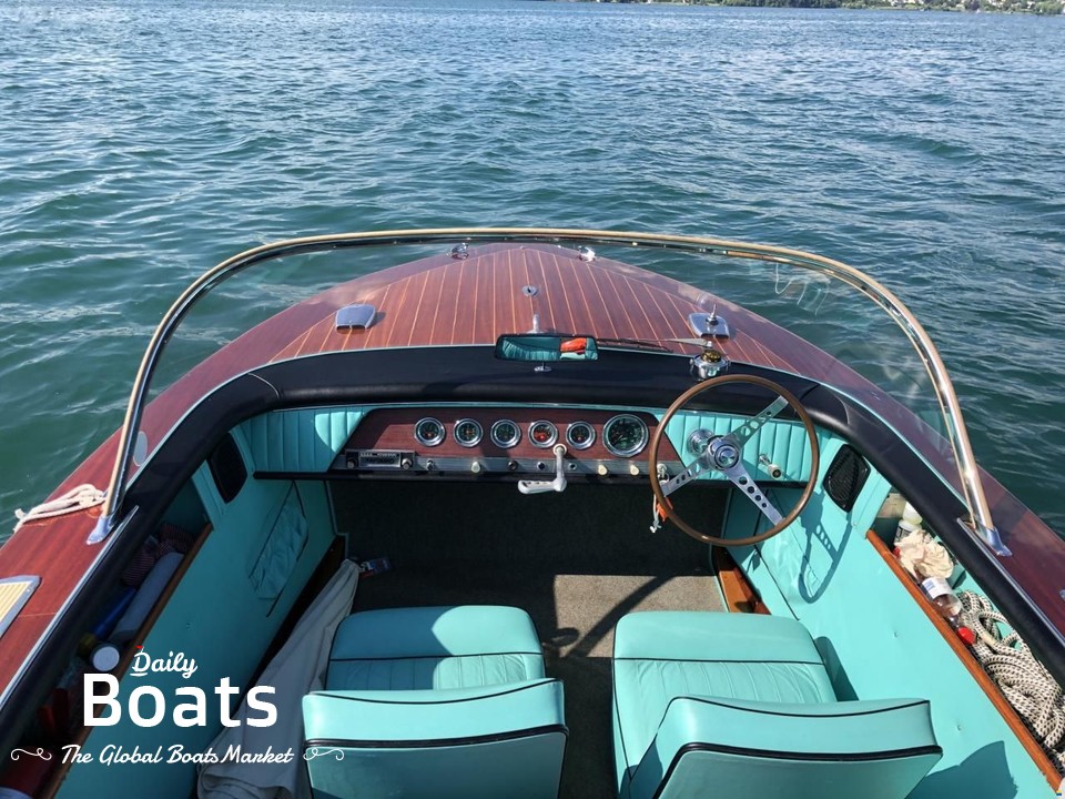 1972 Boesch 580 Runabout zu verkaufen. Preis und fotos ansehen und 1972 ...