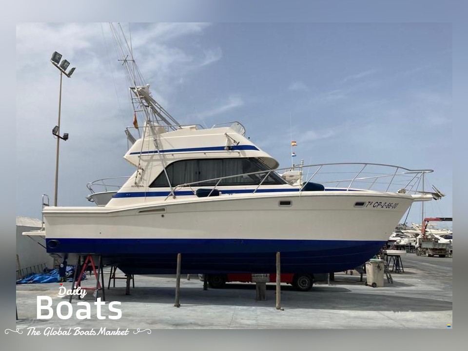 1995 Riviera 33 Flybridge for sale. View price, photos and Buy 1995 ...