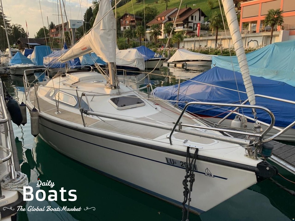 1990 Dehler 28 for sale. View price, photos and Buy 1990 Dehler 28 #357985