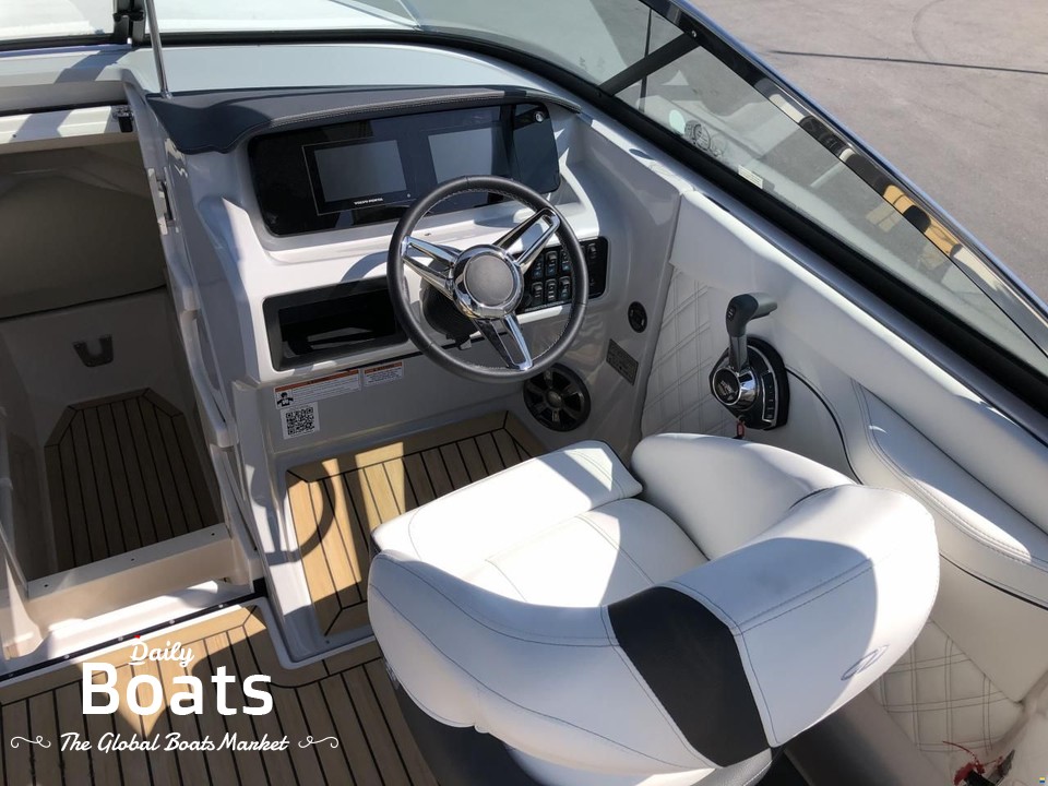 2022 Regal Ls4 Cuddy for sale. View price, photos and Buy 2022 Regal ...