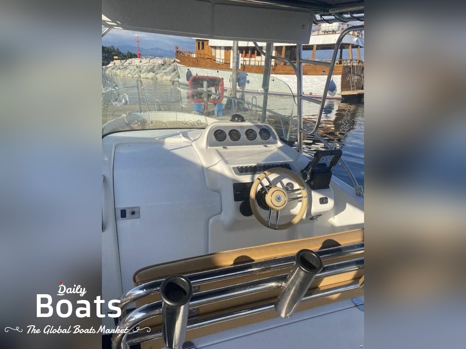 2004 Sessa Key Largo 25 for sale. View price, photos and Buy 2004 Sessa ...