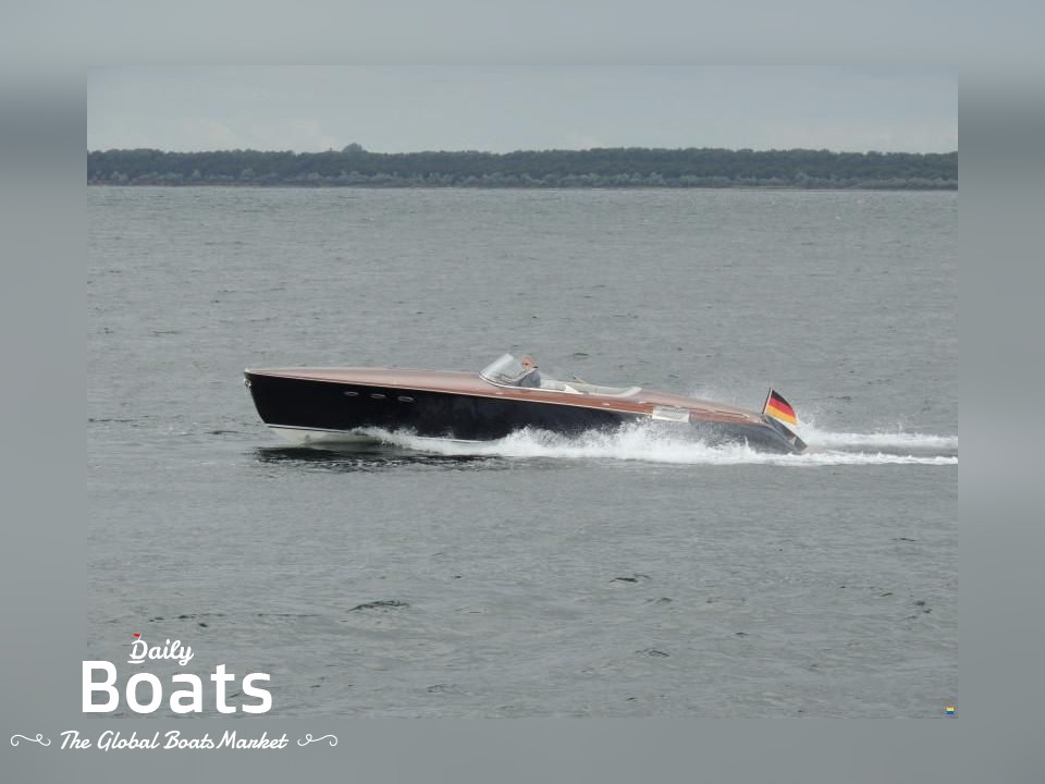 2012 Classic Runabout 33 Fuss for sale. View price, photos and Buy 2012 ...