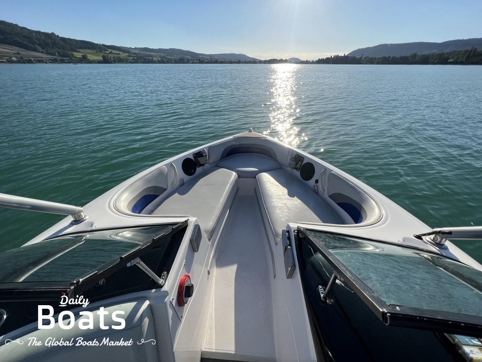 2000 Moomba Outback for sale. View price, photos and Buy 2000 Moomba ...