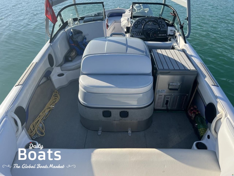 2000 Moomba Outback for sale. View price, photos and Buy 2000 Moomba ...