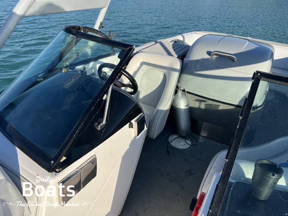 2000 Moomba Outback for sale. View price, photos and Buy 2000 Moomba ...