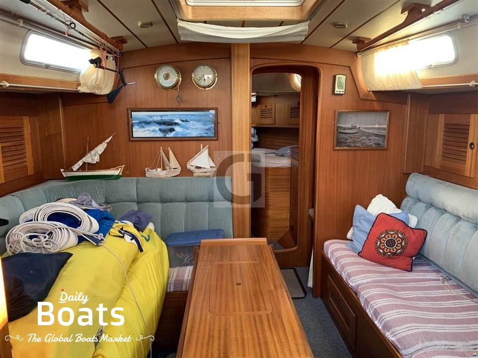 1992 Hallberg-Rassy 39 for sale. View price, photos and Buy 1992 ...