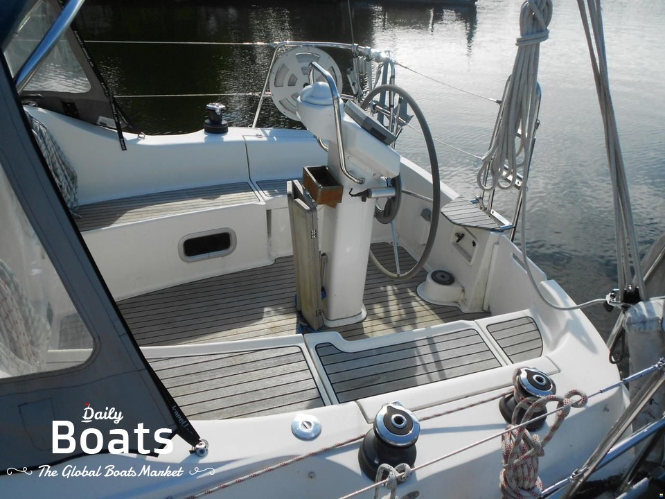 2011 Delphia 33 for sale. View price, photos and Buy 2011 Delphia 33 ...