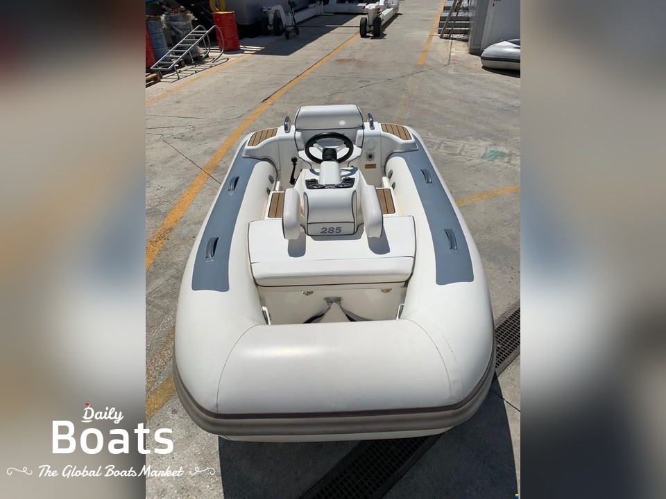 Williams Jet Tender for sale. View price, photos and Buy Williams Jet ...