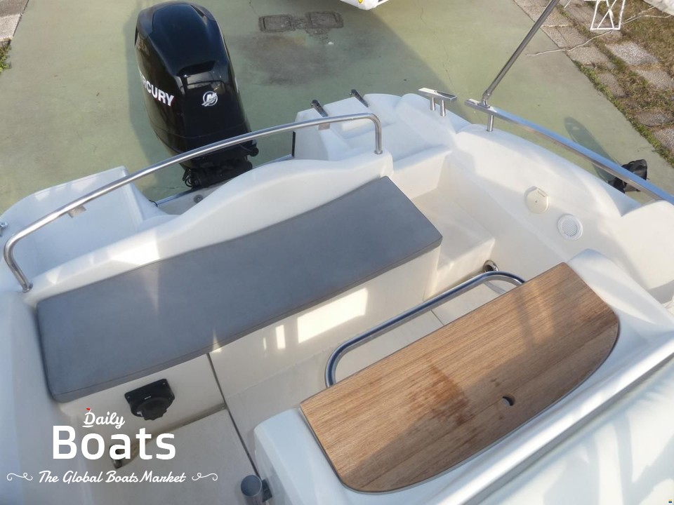 2010 Lexsia Saona 20 for sale. View price, photos and Buy 2010 Lexsia ...