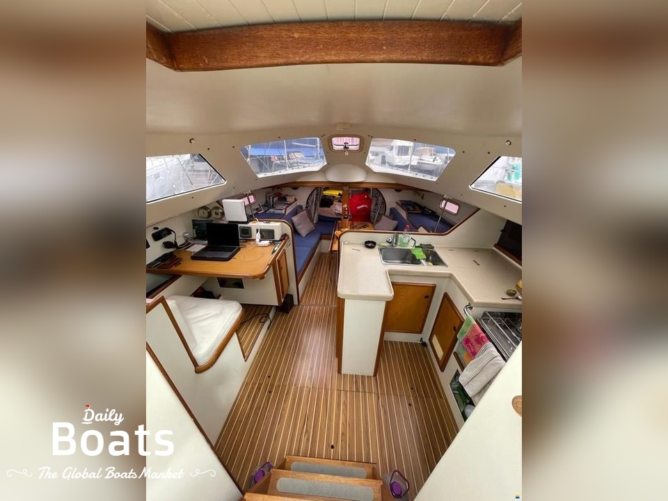 2005 RM Yachts 1050 for sale. View price, photos and Buy 2005 RM Yachts 1050 #359377