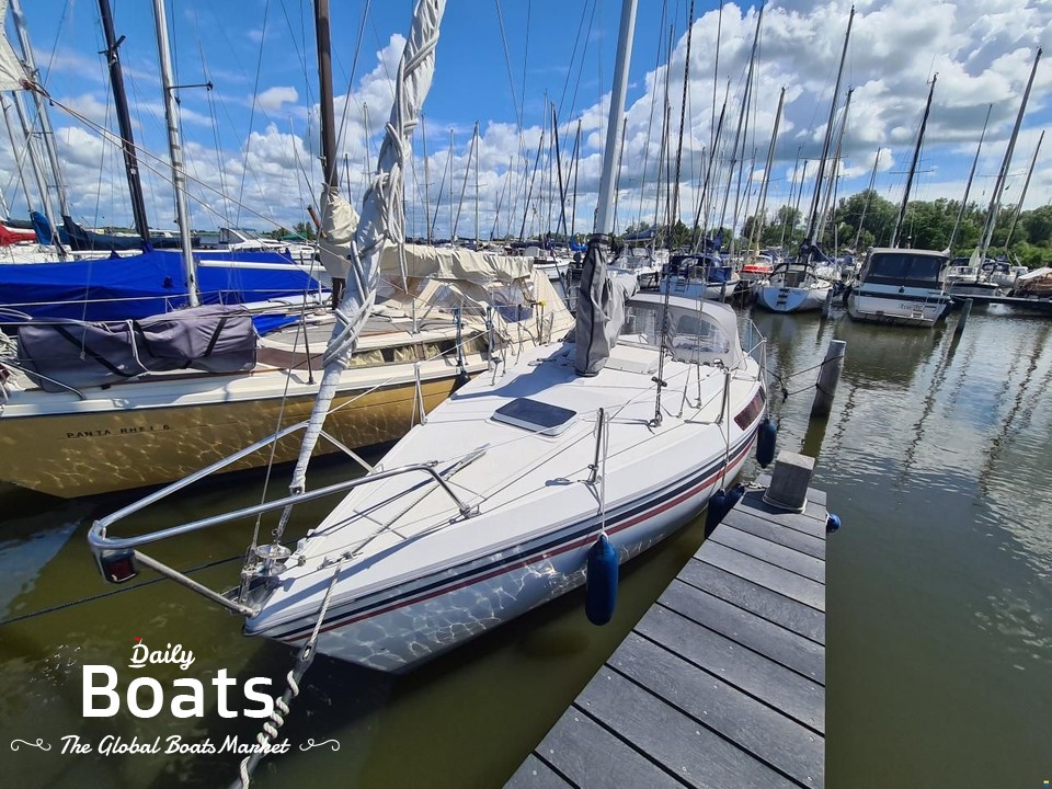 1984 Jeanneau Brio 23 for sale. View price, photos and Buy 1984 ...