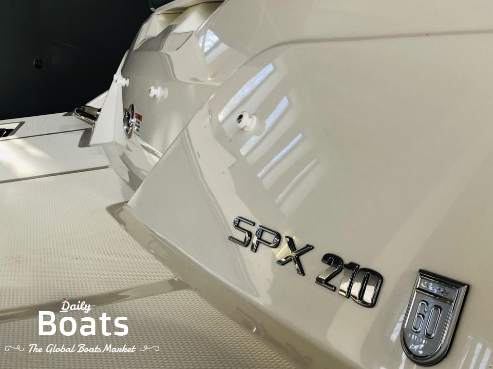 2022 Sea Ray 210 Spxe Mercury 250 Ps 4.5 Liter V6 Mp for sale. View ...