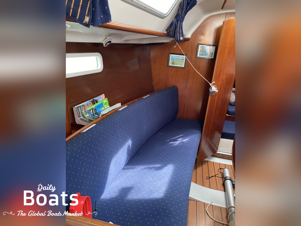 2003 Bénéteau Oceanis 311 Dl for sale. View price, photos and Buy 2003 ...