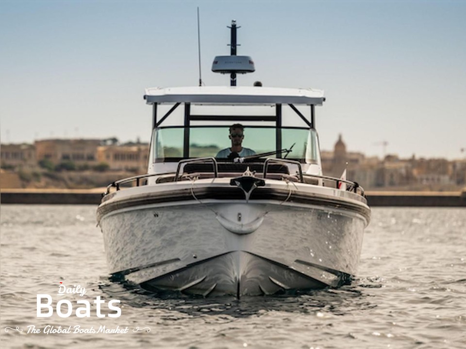 2018 AXOPAR 37 Sun Top for sale. View price, photos and Buy 2018 AXOPAR ...