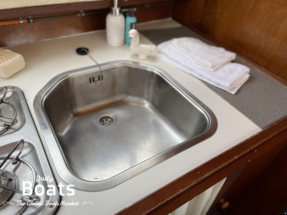 1981 Tengro Jachtwerf Kruiser 850 for sale. View price, photos and Buy ...