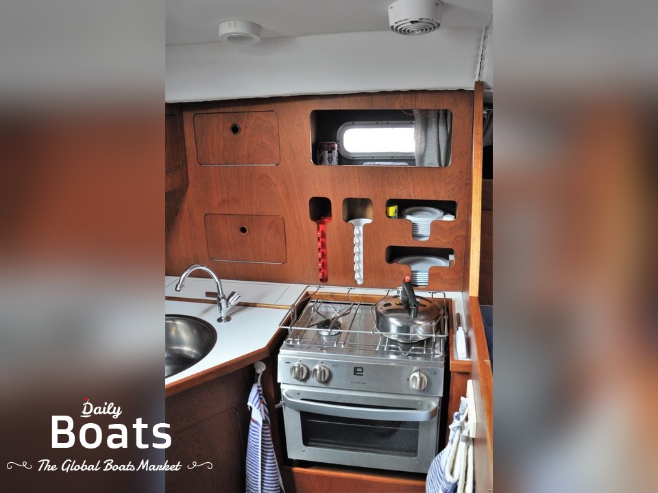 1986 Phantom 32 for sale. View price, photos and Buy 1986 Phantom 32 ...