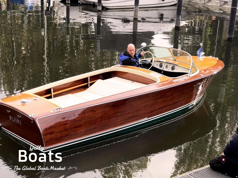 1956 Riva Super Florida for sale. View price, photos and Buy 1956 Riva ...