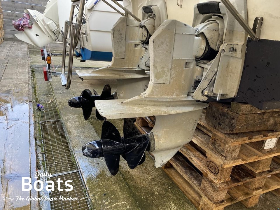 1989 Cranchi Endurance 31 for sale. View price, photos and Buy 1989 ...