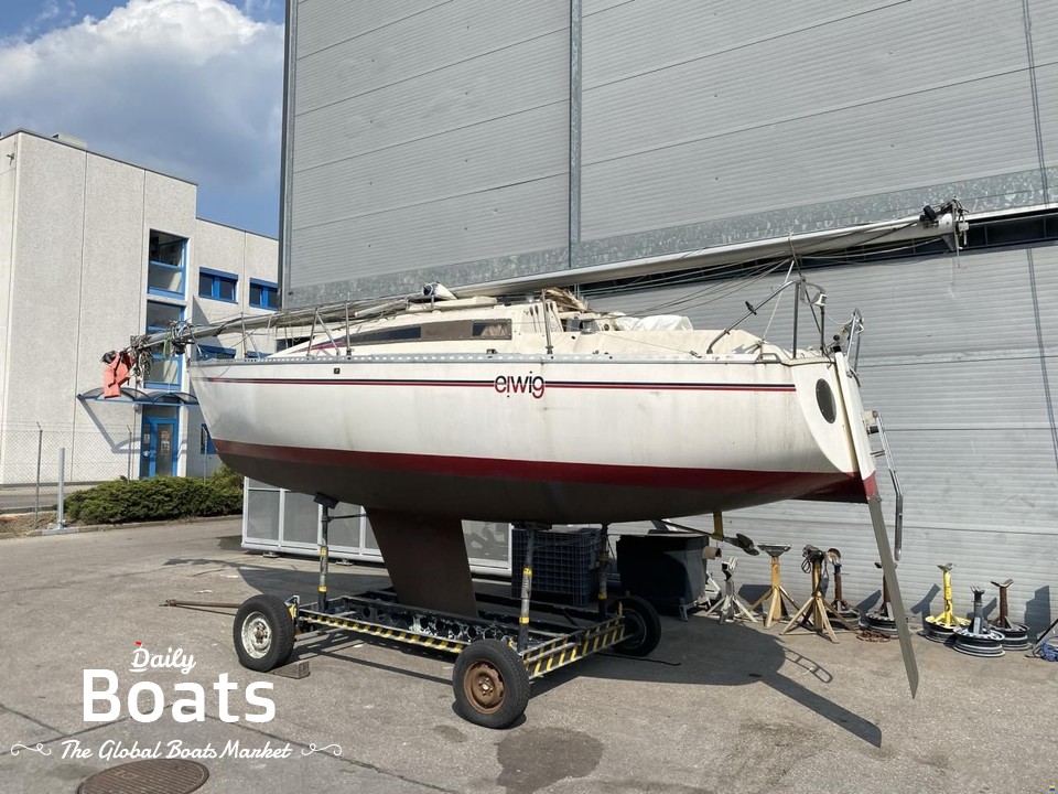 1984 Bénéteau First 26 for sale. View price, photos and Buy 1984 Bénéteau First 26 #361047