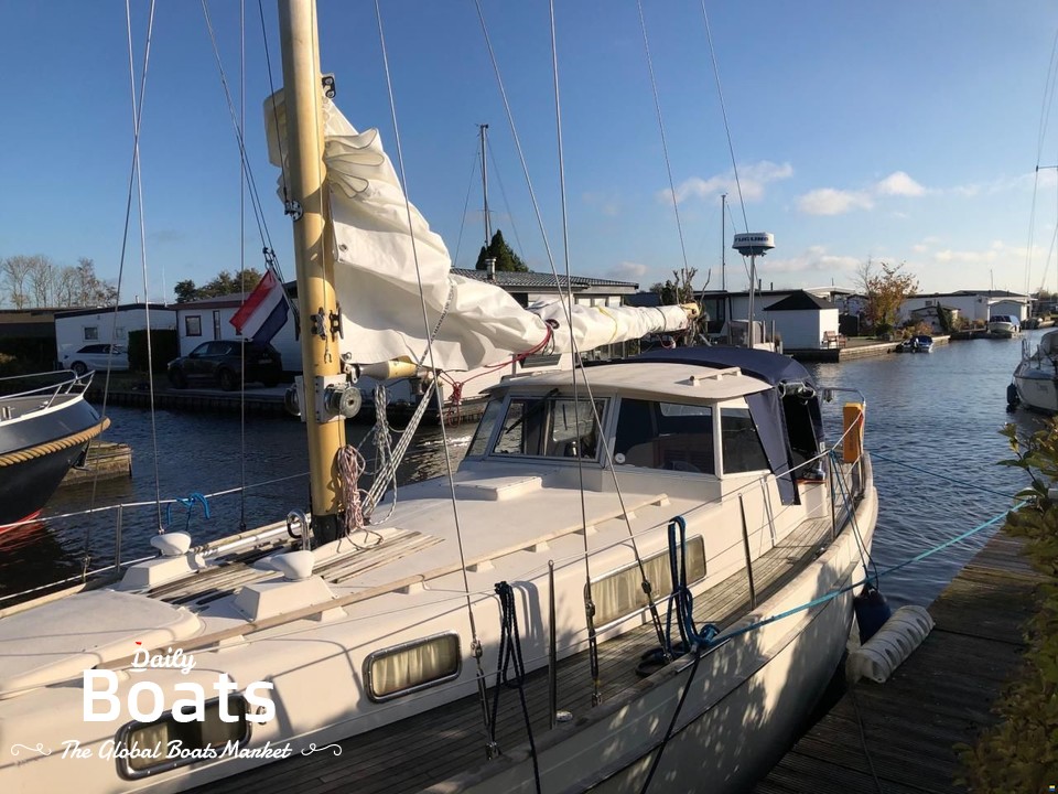 1974 Hallberg-Rassy Rasmus 35 for sale. View price, photos and Buy 1974 ...