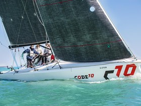 Code 10 demo yacht for sale - Daily Boats