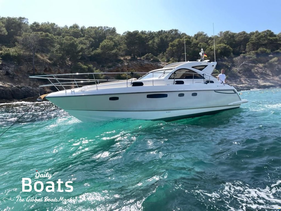 2009 Fairline Targa 44 Gran Turismo for sale. View price, photos and ...