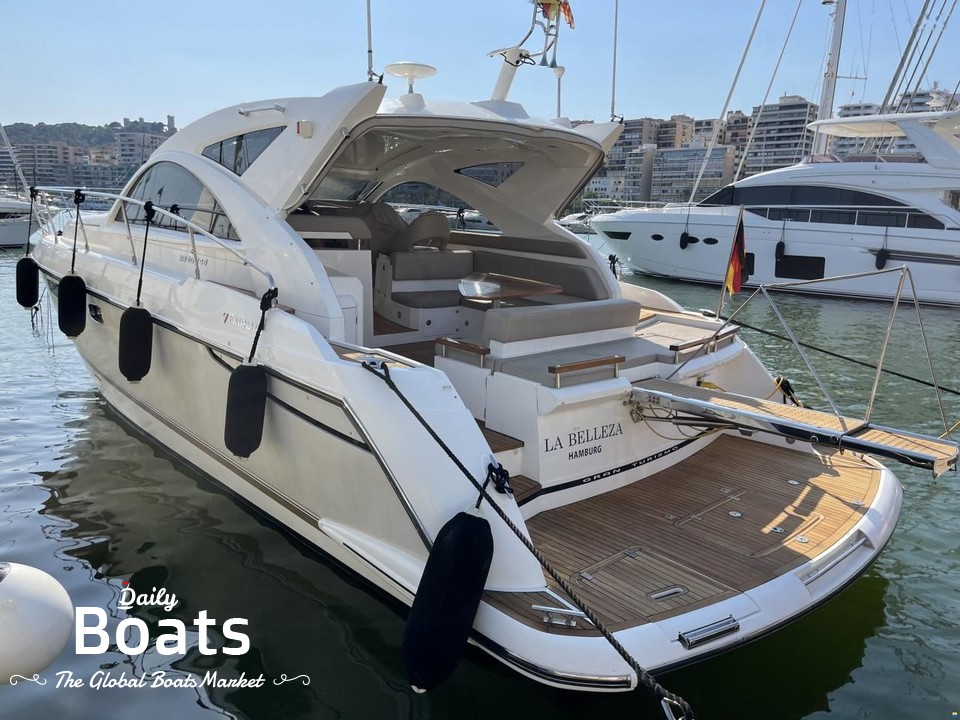 2009 Fairline Targa 44 Gran Turismo for sale. View price, photos and ...