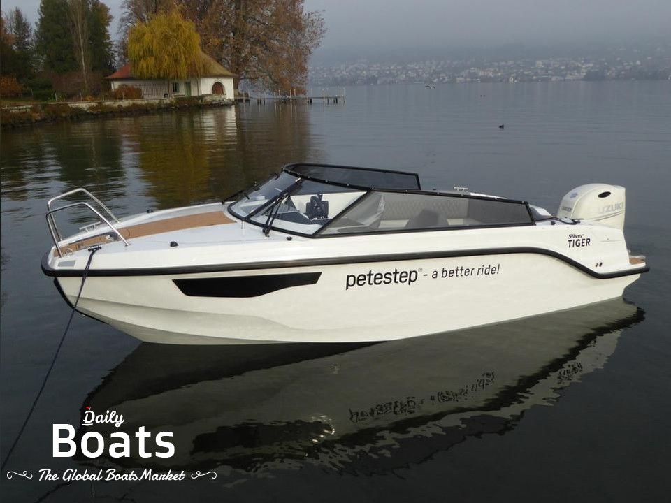 Silver Tiger Dcz Einzigartiger Petestep Rumpf for sale. View price ...