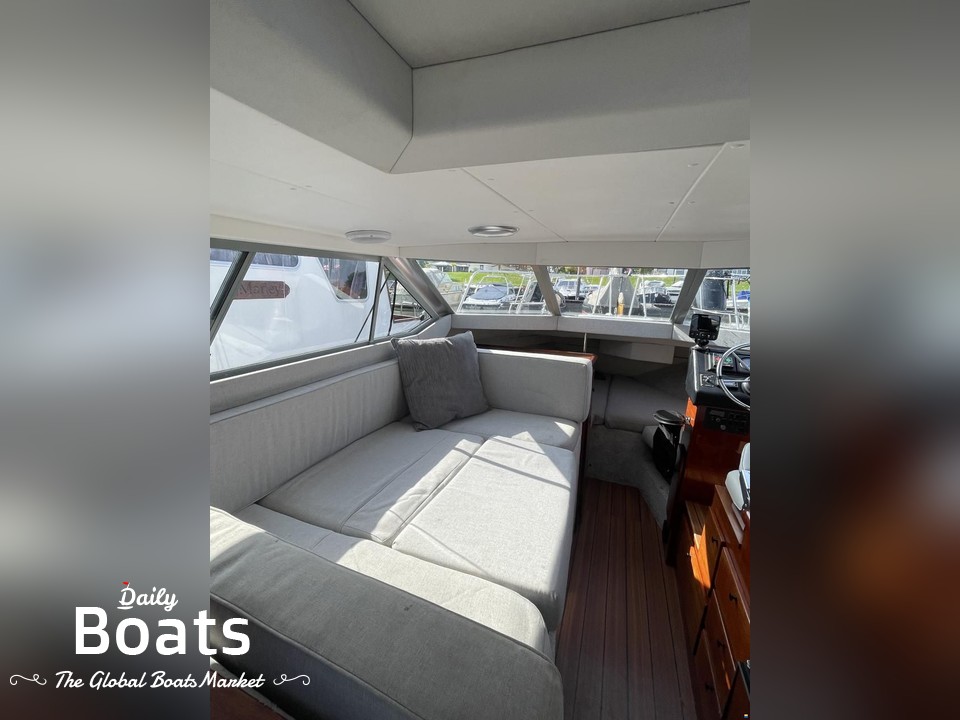 1990 Bayliner 2556 for sale. View price, photos and Buy 1990 Bayliner ...
