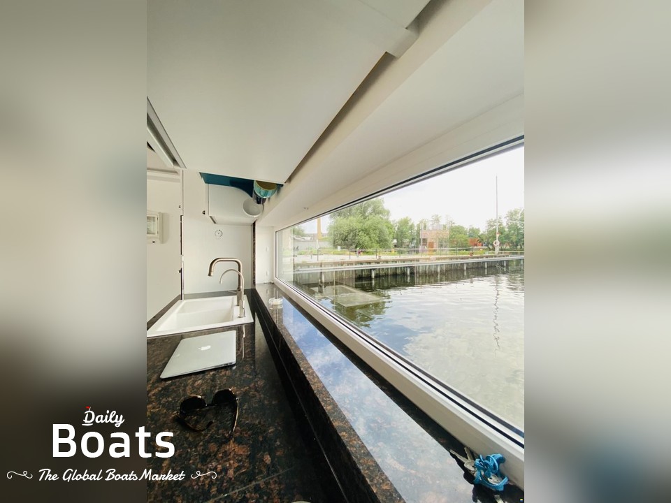 2018 ReV-House Mit Liegeplatz In Berlin for sale. View price, photos ...