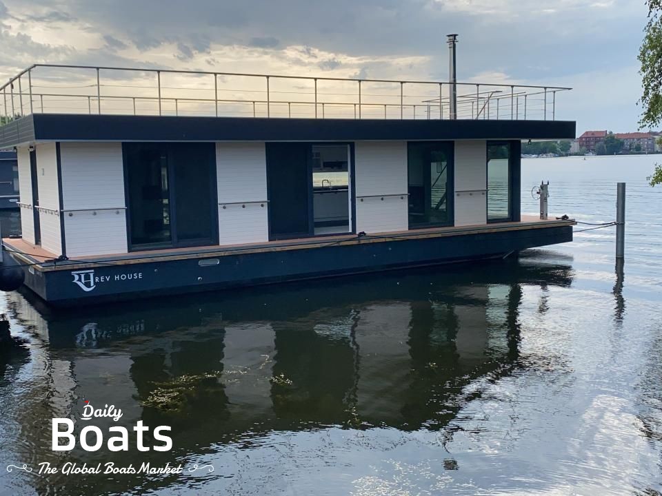 2018 ReV-House Mit Liegeplatz In Berlin for sale. View price, photos ...