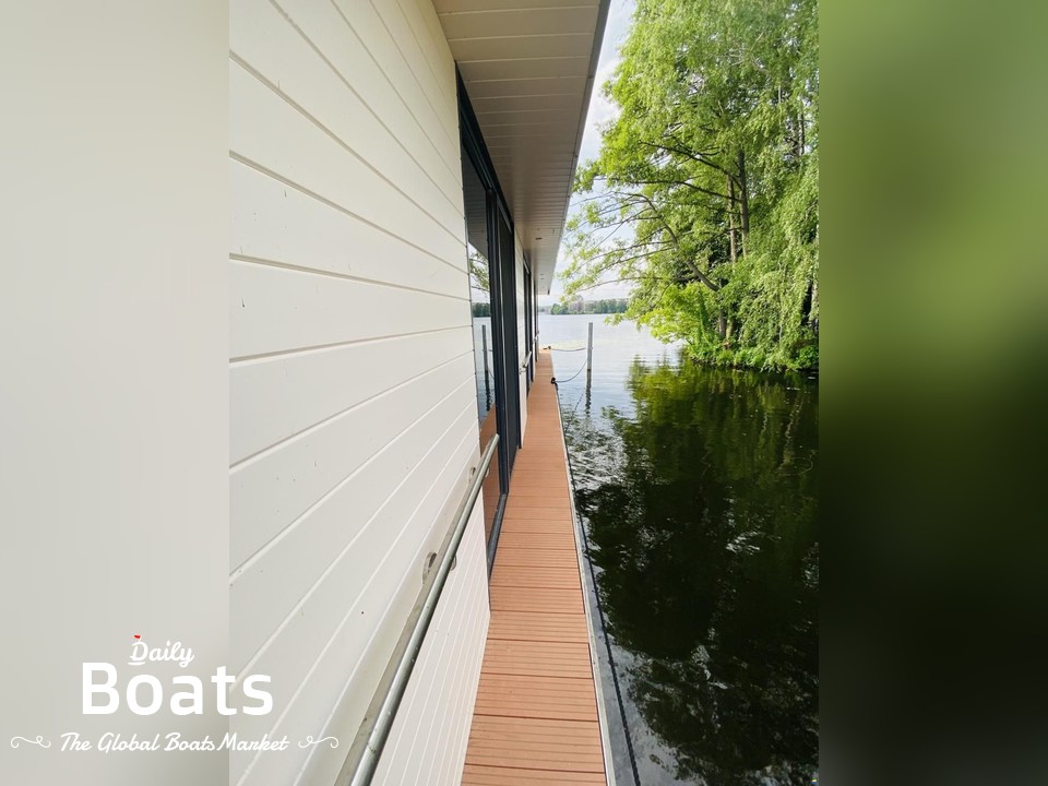 2018 ReV-House Mit Liegeplatz In Berlin for sale. View price, photos ...