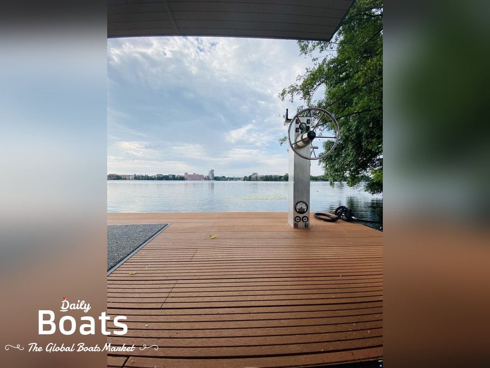 2018 ReV-House Mit Liegeplatz In Berlin for sale. View price, photos ...