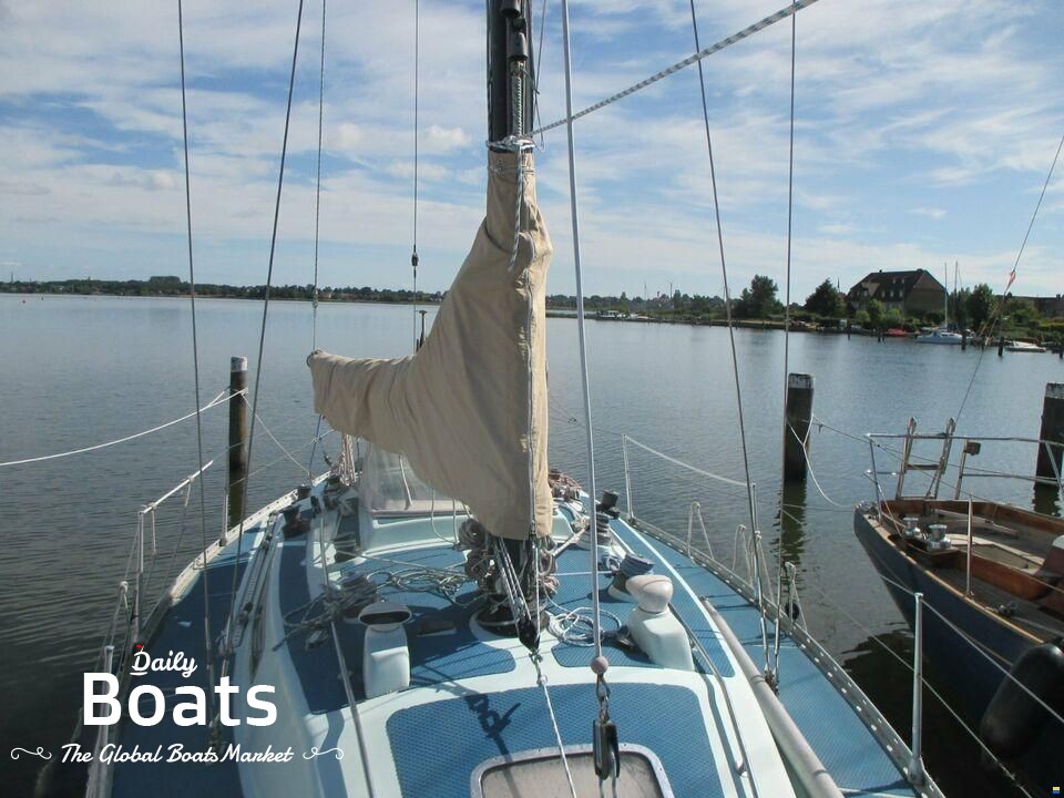 1976 Camper & Nicholsons 33 / Ior for sale. View price, photos and Buy ...