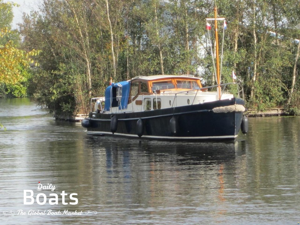 1942 Bedrijfsvaartuig Ex-Politieboot te koop. Bekijk prijs, foto's en ...