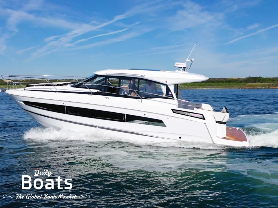 2021 Jeanneau Nc 37 Model 2021 for sale. View price, photos and Buy ...