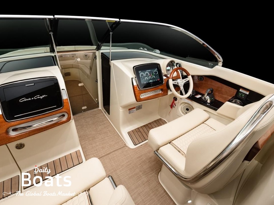 Chris Craft Launch 31 Gt Outboard for sale. View price, photos and Buy ...