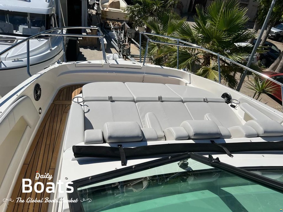 2022 Sea Ray Sundancer 320 Ob for sale. View price, photos and Buy 2022 ...