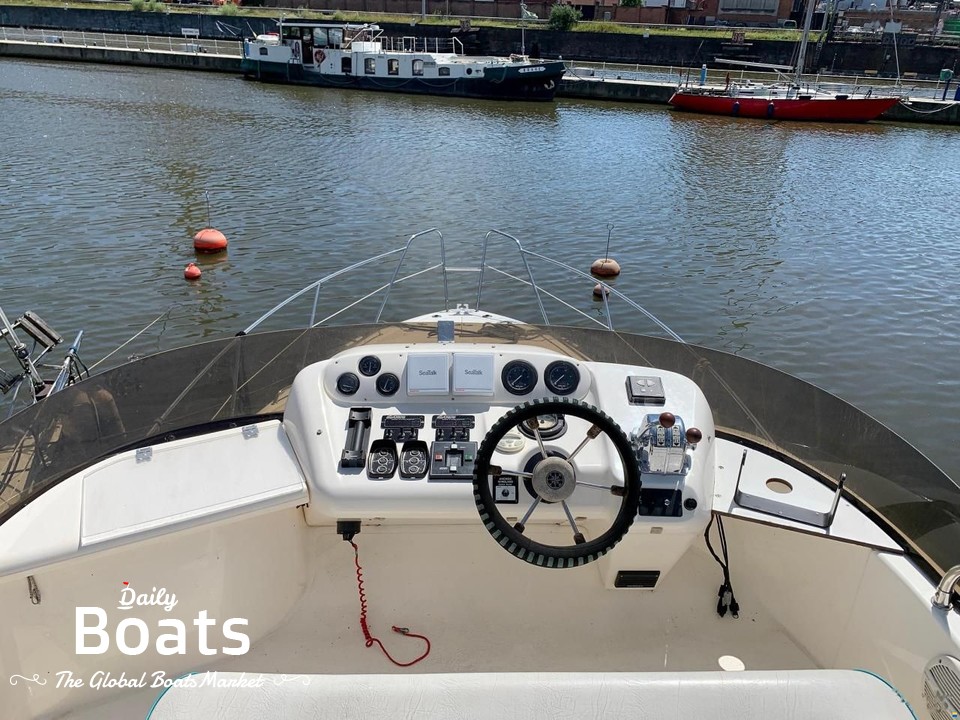 1994 Sealine 330 Statesman for sale. View price, photos and Buy 1994 ...