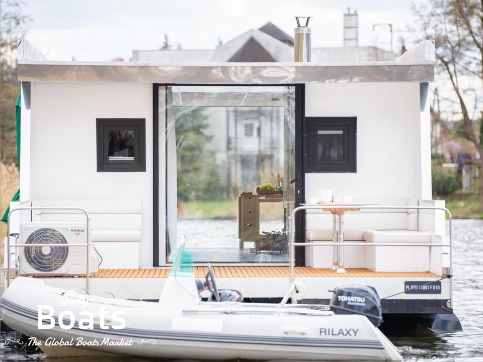 HT Catamarans Houseboat Ht11 + Petrol Engine for sale. View price ...