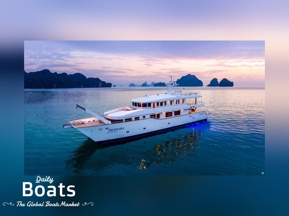 2012 Custom Power Catamaran 37M for sale. View price, photos and Buy ...