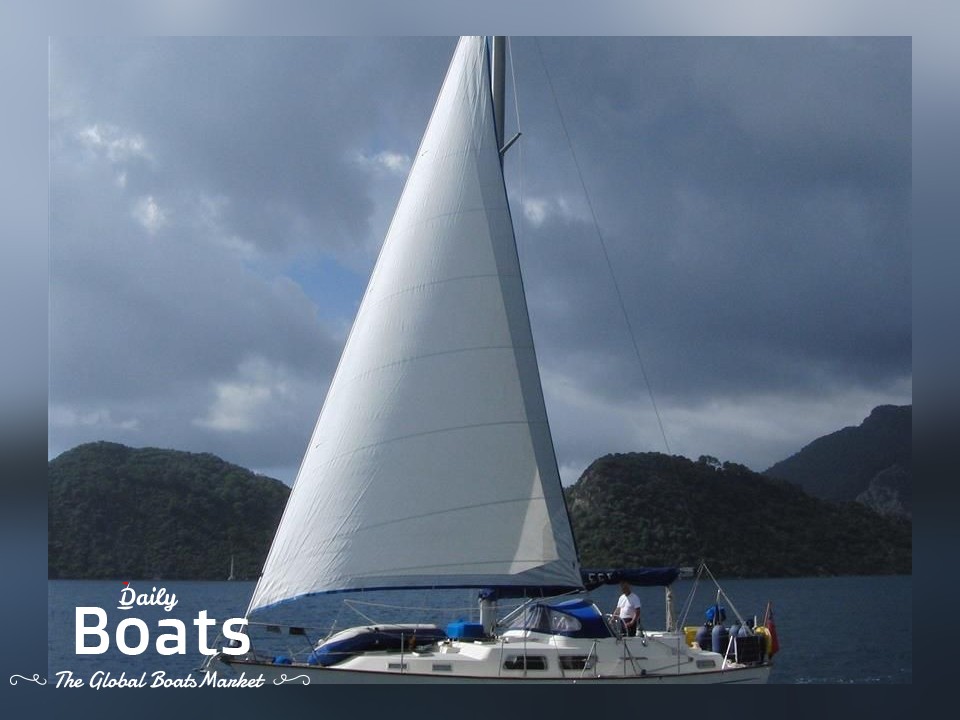 1988 David Hillyard Moonfleet 36 for sale. View price, photos and Buy ...