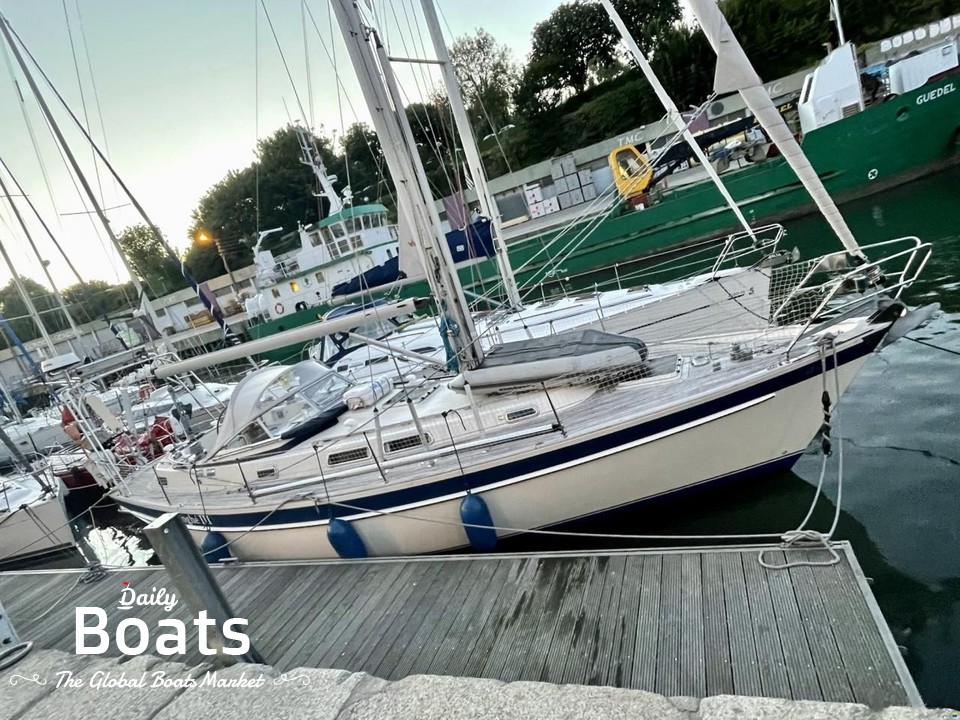 1993 Hallberg-Rassy 39 Mk for sale. View price, photos and Buy 1993 ...