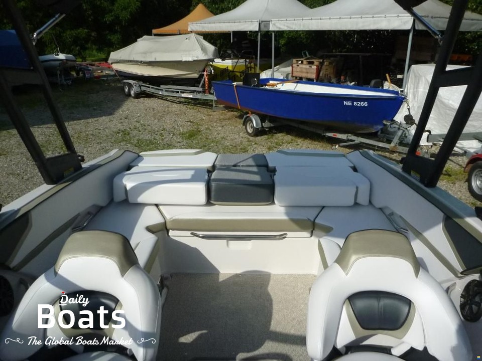 2015 Scarab 215 Ho - 400 Ps for sale. View price, photos and Buy 2015 ...