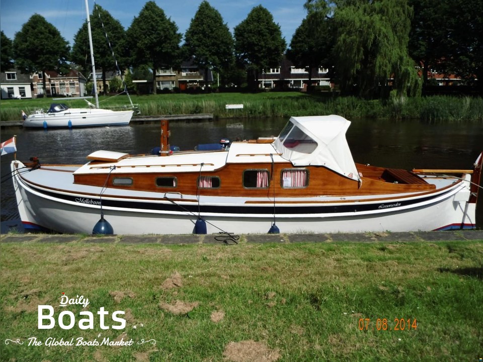 1951 Zeilsloep te koop. Bekijk prijs, foto's en 1951 Zeilsloep kopen ...